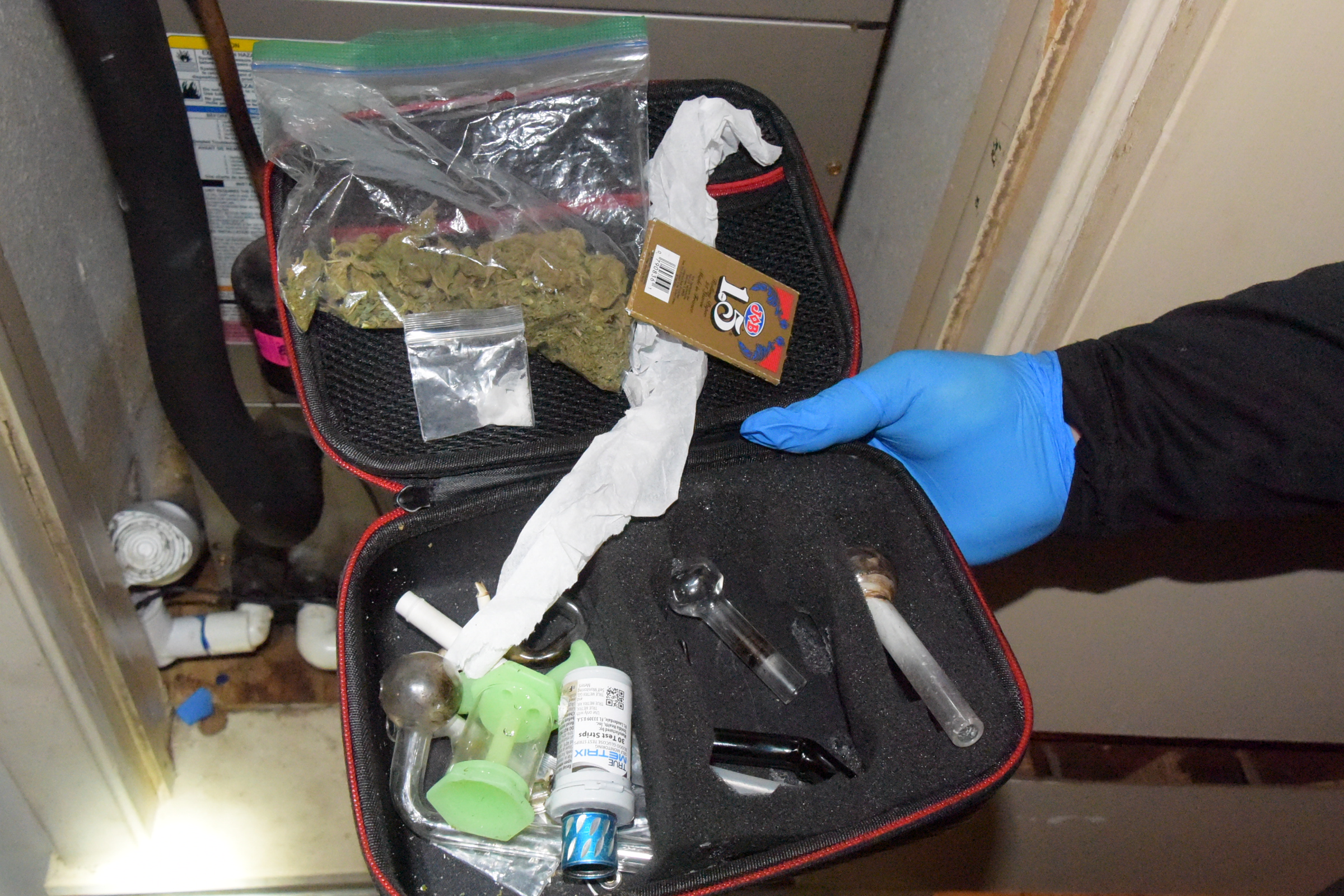 2 arrested during Middletown Street narcotics search warrant ...